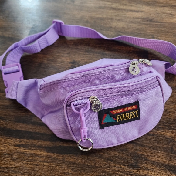 Everest | Bags | Everest Sports Vintage Fanny Packcrossbody Bag ...